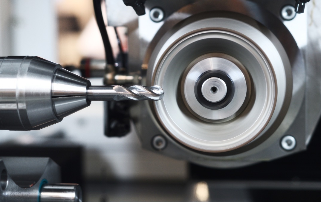 How Cutting Edge Tools Impact Precision Machining - Arrow Auto